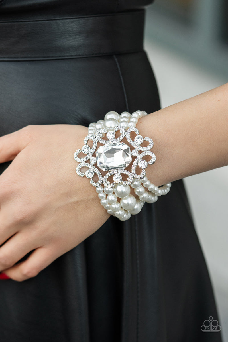 Paparazzi Jewelry Bracelet Emp Rule The Room White 0221 Angies